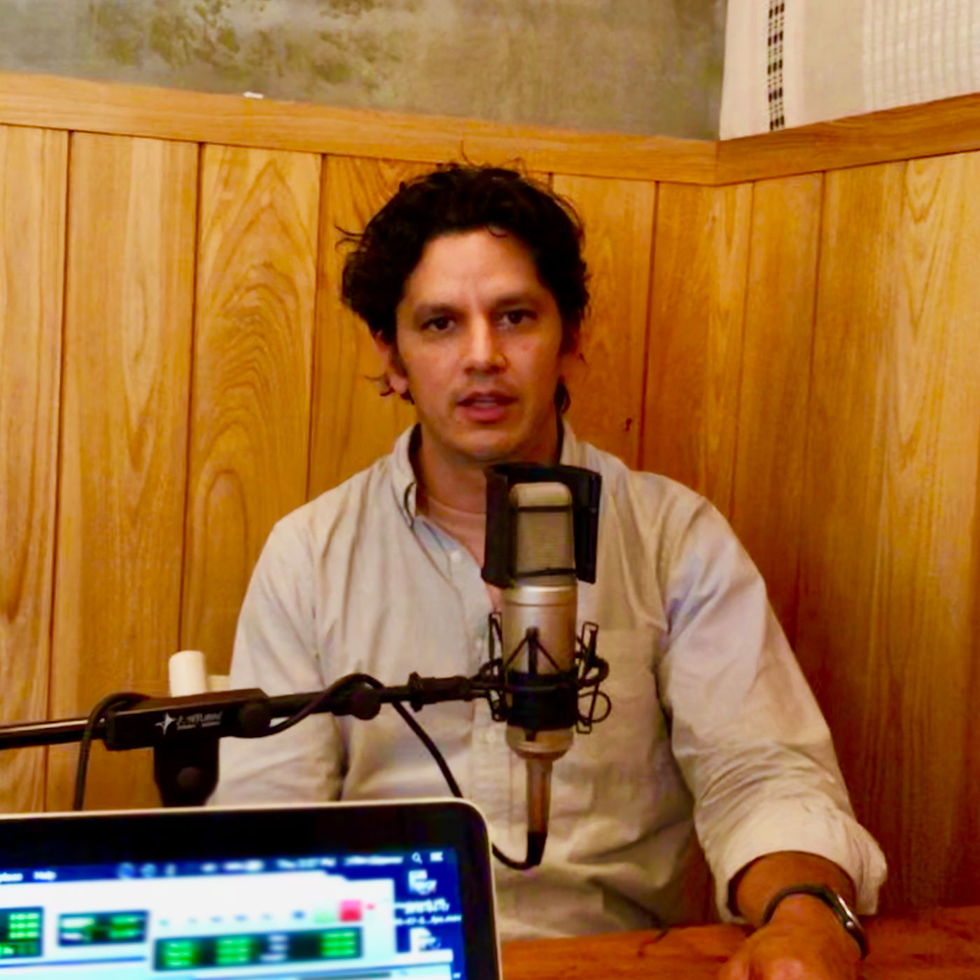 Ep 277 – Danny Mena: From the Kitchen to the Palenque – Show de Vie w ...